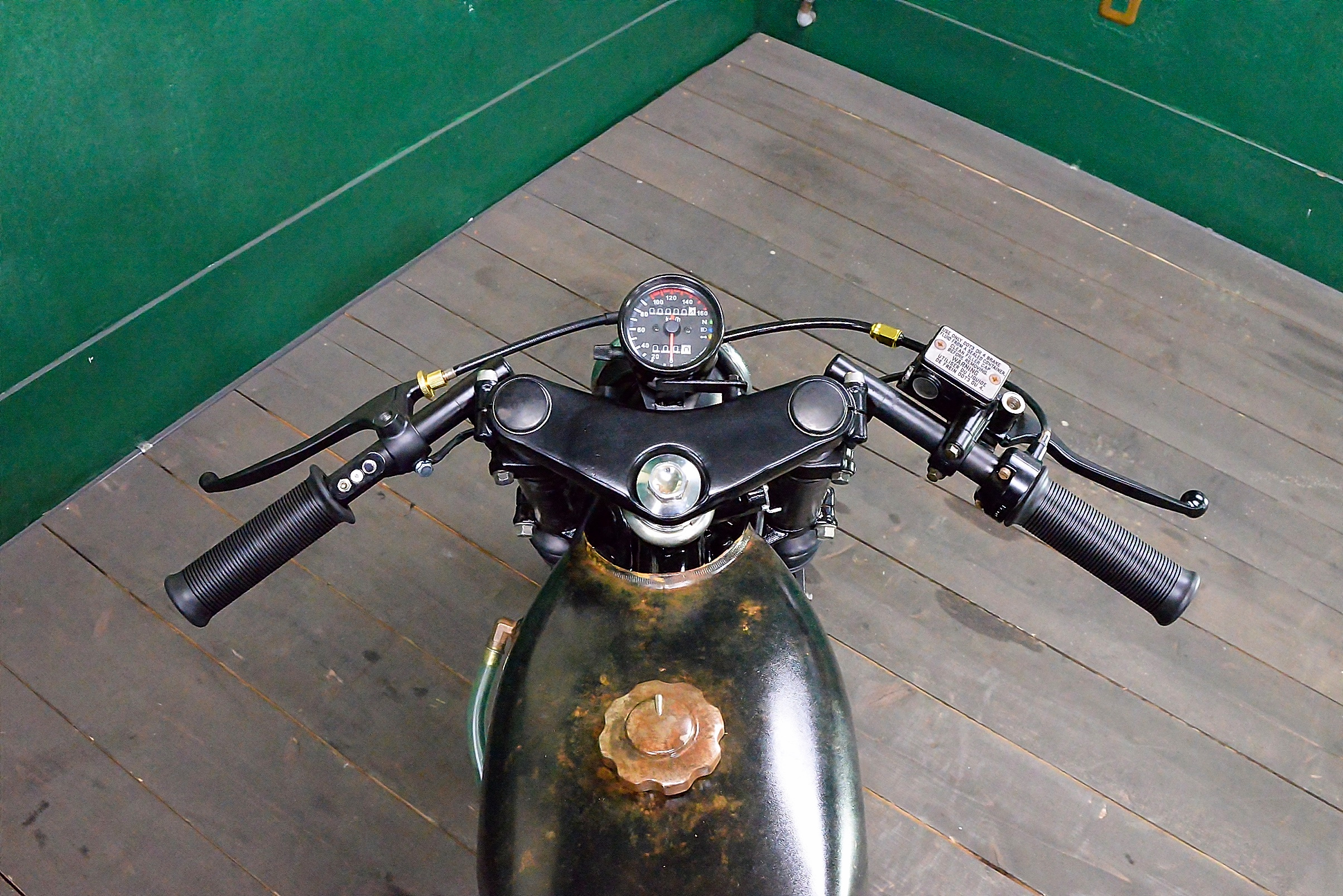 KAWASAKI 250TR TB style – T-box